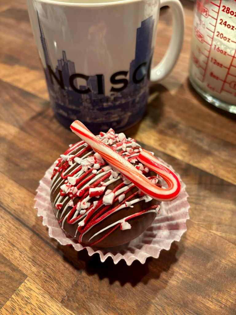 Peppermint cocoa balls – #OneGoodThing Daily